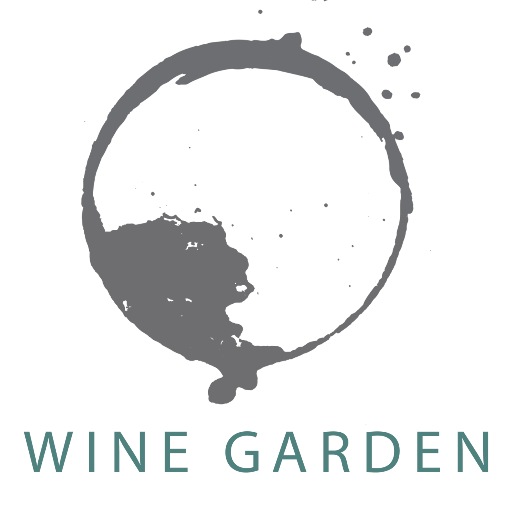 Juno Wine Garden - Wine, Food & Music in Brașov